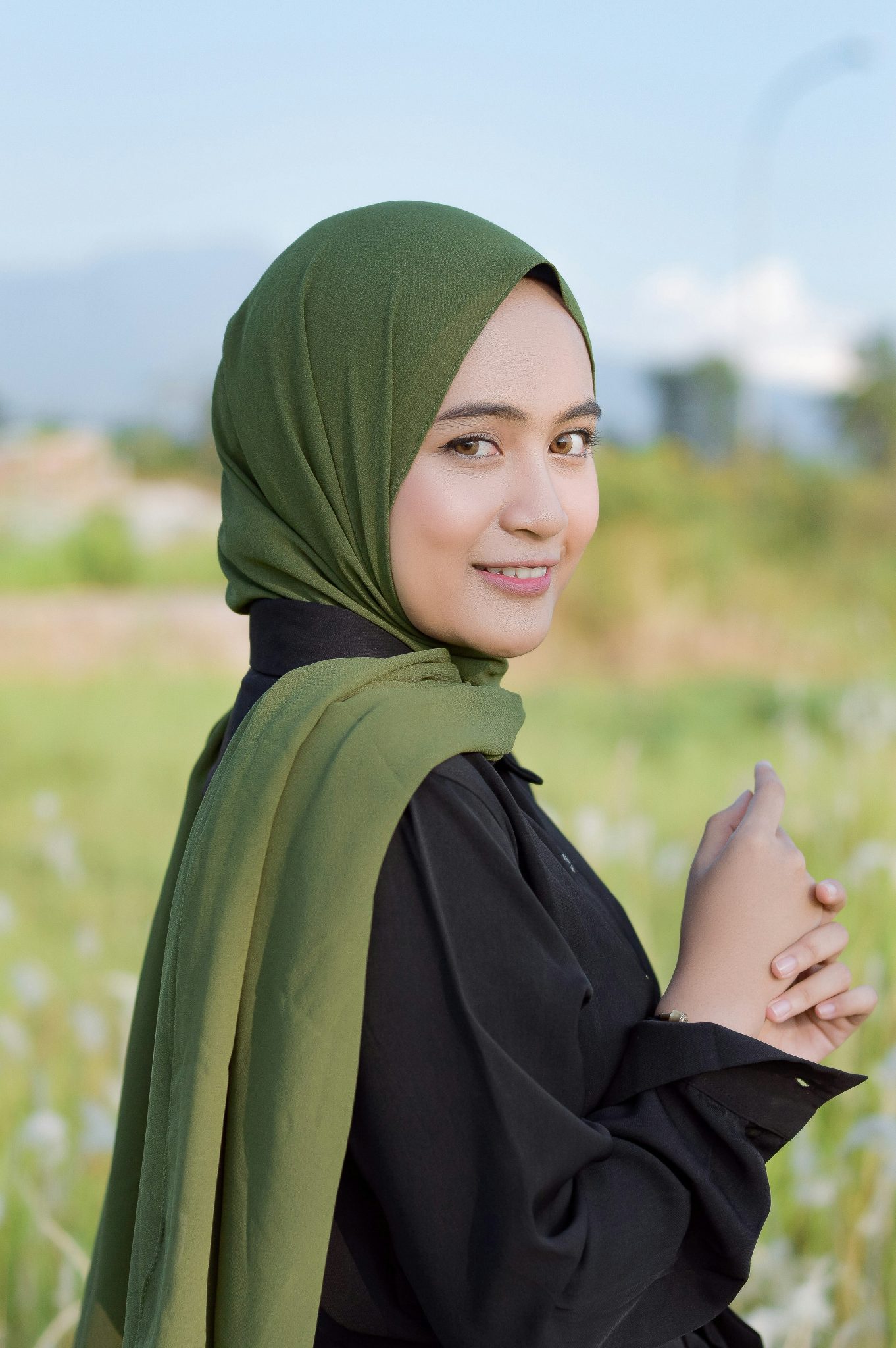How To Meet Women In Indonesia - (Complete Guide)