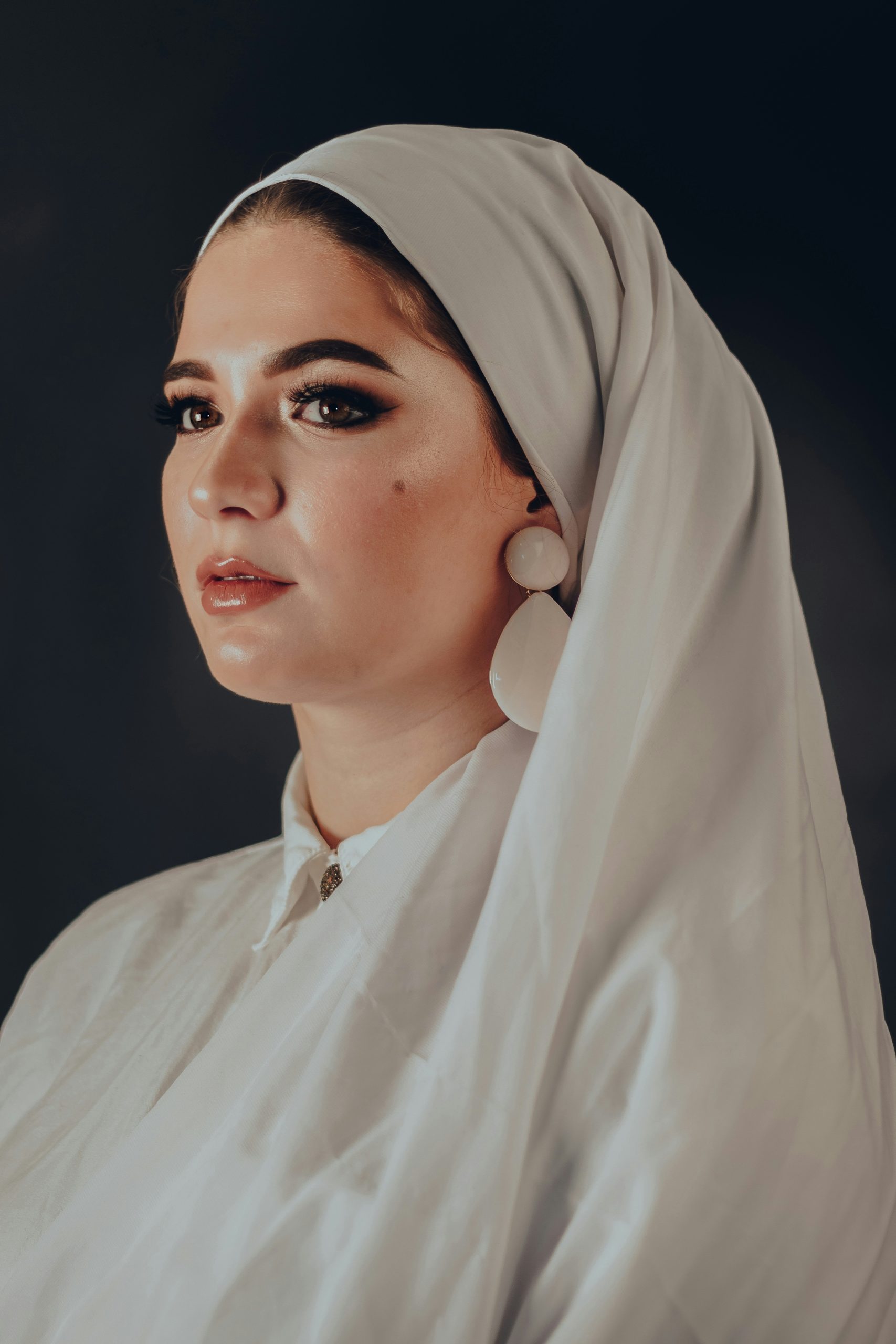 How To Meet Women In Saudi Arabia - (Complete Guide)